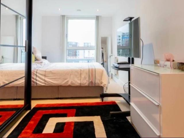 Room at Seager Place, Greater London