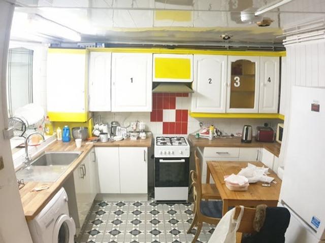 Room at Seagrave Close, Greater London