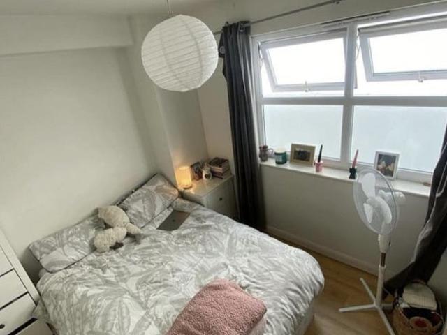 Room at Seal Street, Greater London