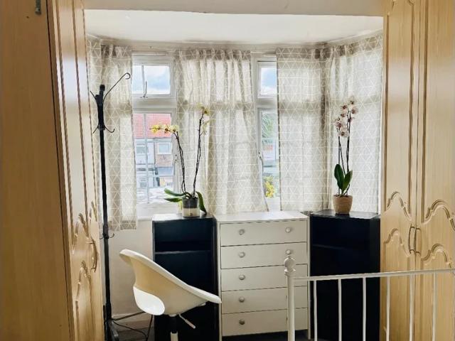 Room at Seaton Road, Greater London