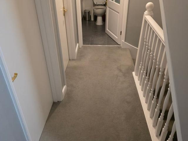 Room at Seely Road, Greater London