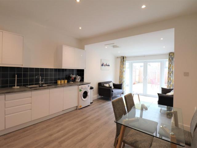 Room at Sefton Road, Birmingham