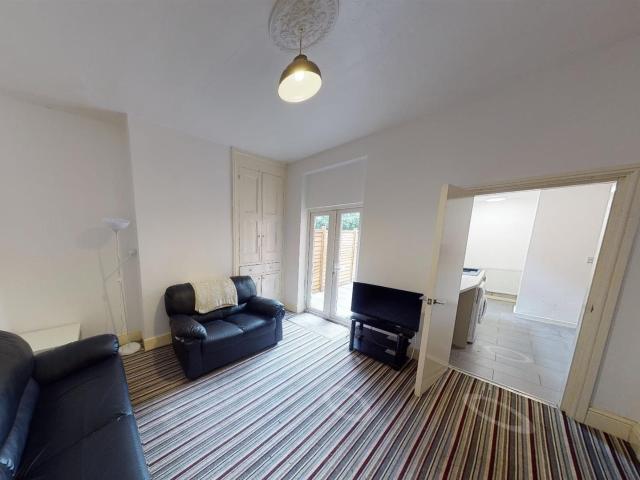 Room at Sefton Road, Birmingham