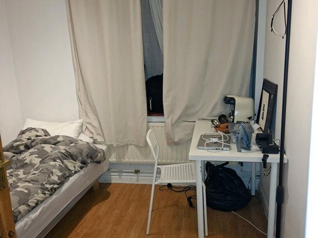 Room at Selsdon Road, Greater London