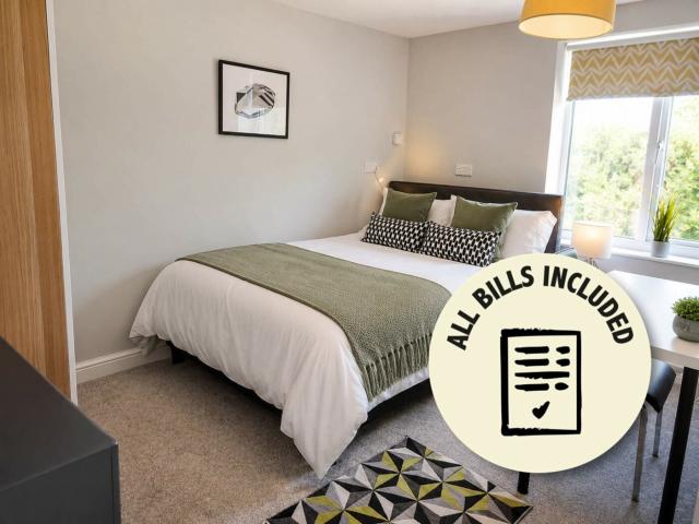 Room at Selworthy Road, Bristol