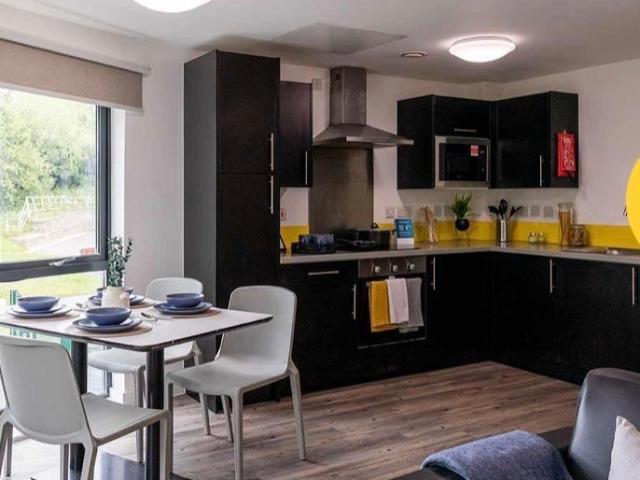 Room at Servia Road, Leeds