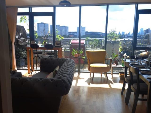 Room at Seven Sisters Road, Greater London