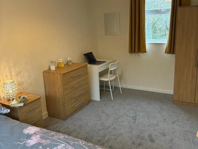 Room at Severnmead, Dacorum