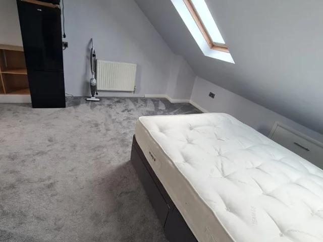Room at Seymer Road, Greater London