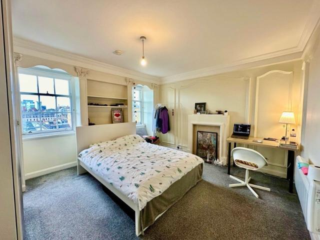 Room at Seymour Place, City of Westminster