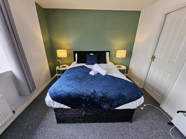 Room at Seymour Road, Sandwell