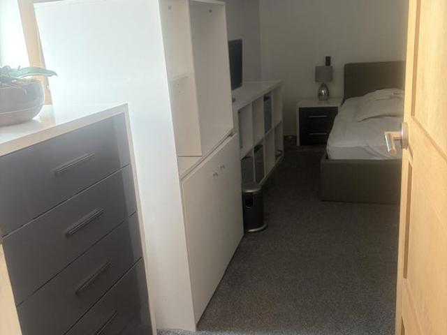 Room at Seymours, Harlow