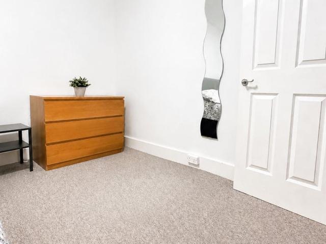Room at Shaftesbury Avenue, City of Westminster