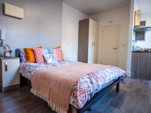 Room at Shakespeare Street, Nottingham