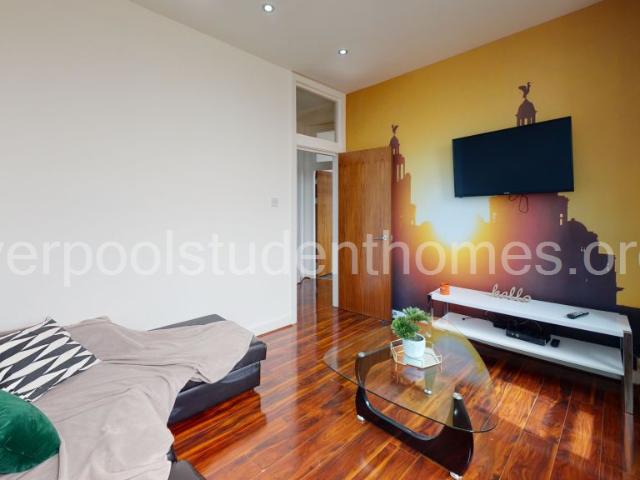 Room at Shaw Street, Liverpool