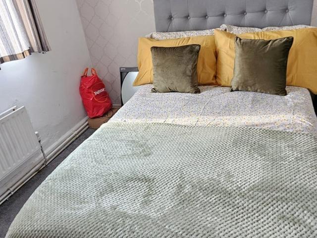 Room at Shawlea Avenue, Manchester