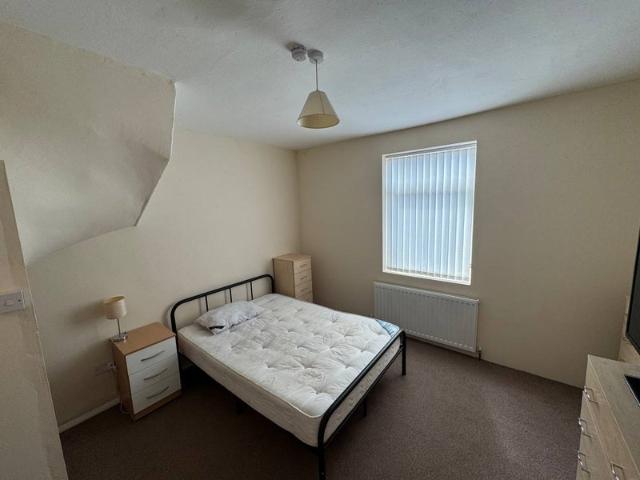 Room at Sherwood Drive, Shirebrook