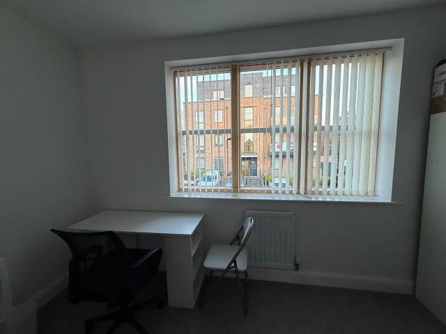 Room at Sher Afzal Close, Oxford