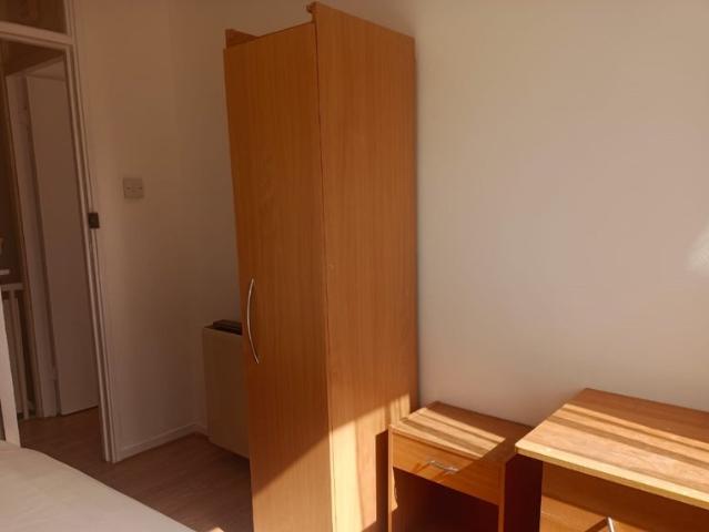 Room at Sherfield Gardens, Greater London