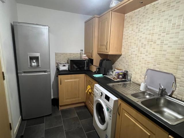 Room at Shettleston Road, Glasgow