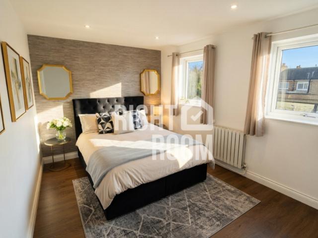 Room at Shirland Mews, City of Westminster