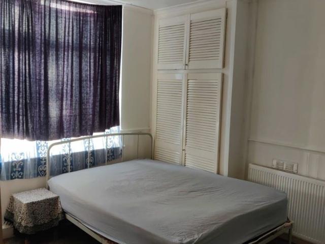 Room at Shirley Gardens, Greater London
