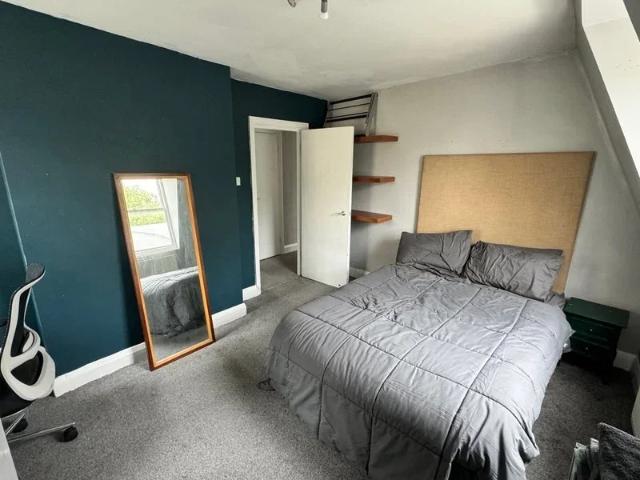 Room at Shirley Road, Manchester