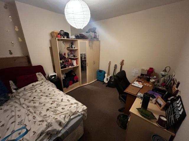 Room at Shrubland Street, Royal Leamington Spa