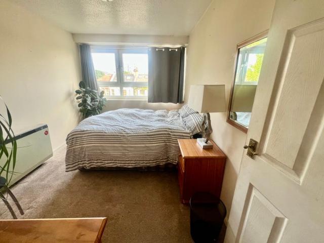 Room at Shuttleworth Road, Greater London