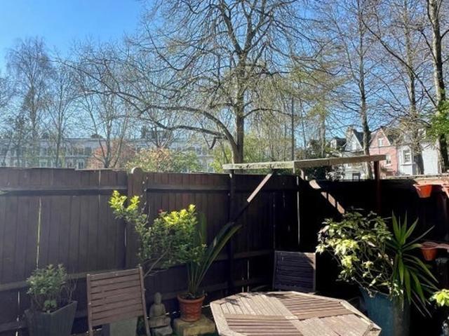 Room at Shuttleworth Road, Greater London