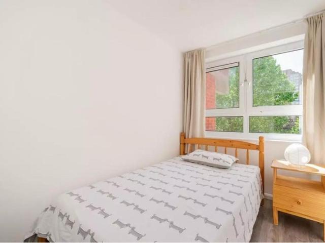 Room at Shuttleworth Road, Greater London