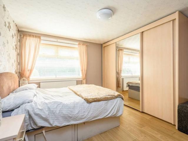 Apartment at Sighthill Loan, City of Edinburgh