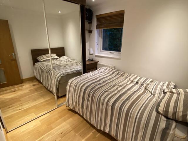Room at Silver Jubilee Walk, Manchester