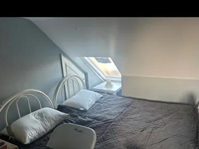 Room at Silver Street, Greater London