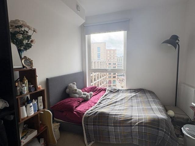 Room at Silvertown Square, Greater London