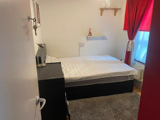 Room at Sisulu Place, Greater London