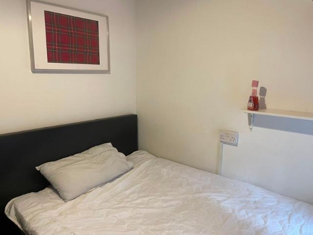 Room at Sisulu Place, Greater London