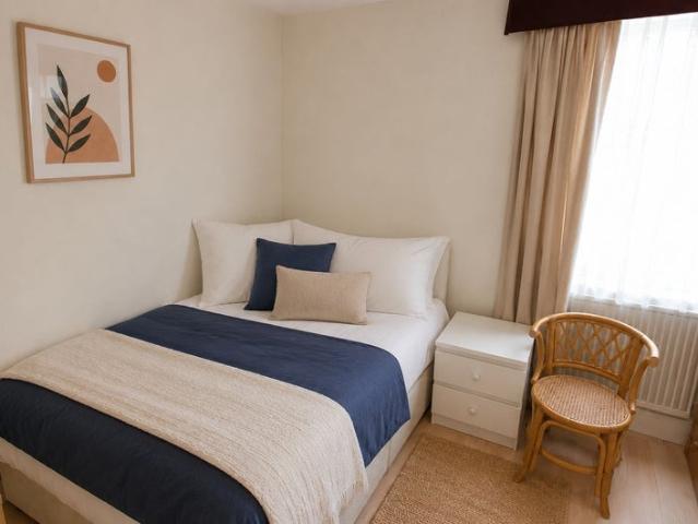 Room at Siward Road, Greater London