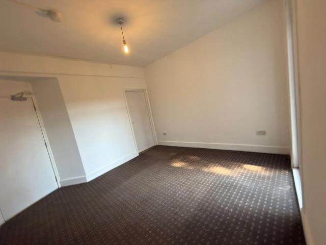 Room at Sixth Avenue, Greater London