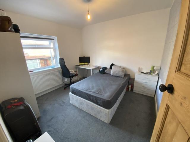 Room at Skelton Mount, Leeds