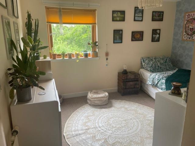 Room at Slateford Green, City of Edinburgh
