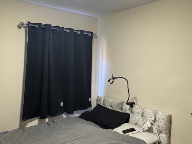 Room at Slateford Road, City of Edinburgh