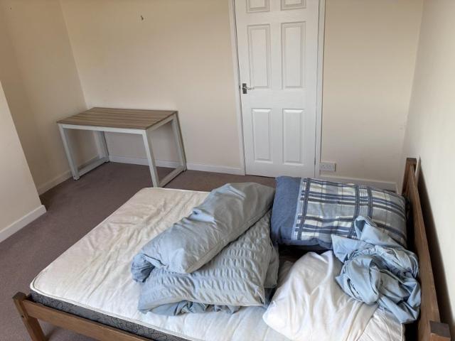Room at Sleights Lane, Bolsover