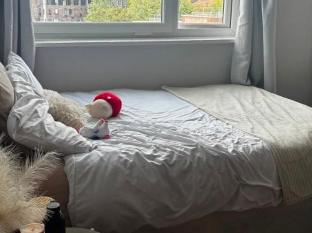 Room at Solebay Street, Greater London