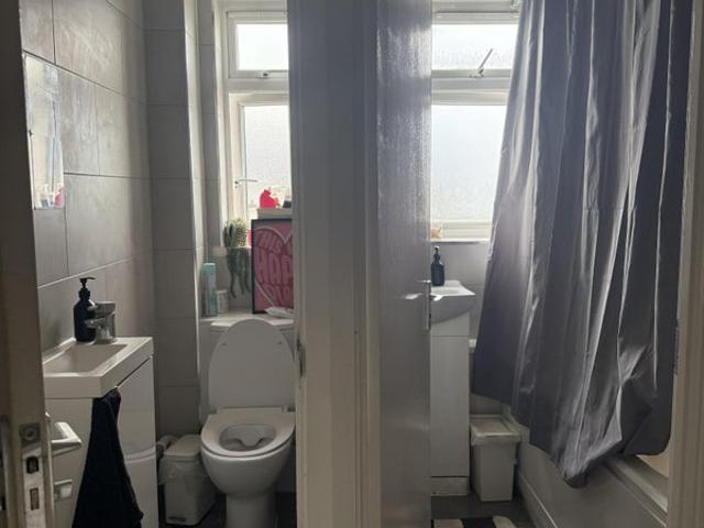 Room at Solebay Street, Greater London