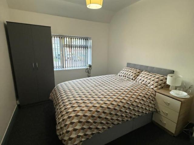 Room at Solihull Lane, Birmingham