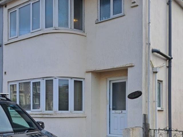 Room at Soundwell Road, Kingswood