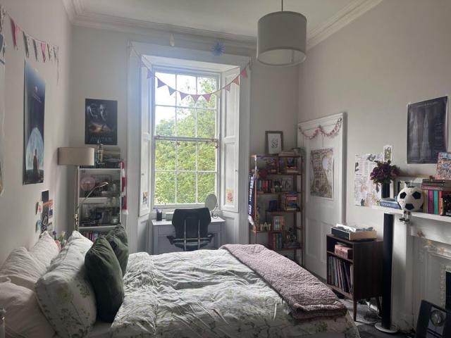 Room at South Clerk Street, City of Edinburgh
