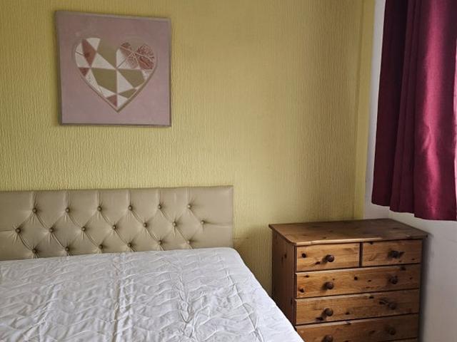 Room at South Lodge Avenue, Greater London