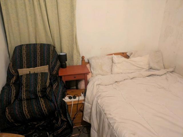 Room at South Lorne Place, City of Edinburgh